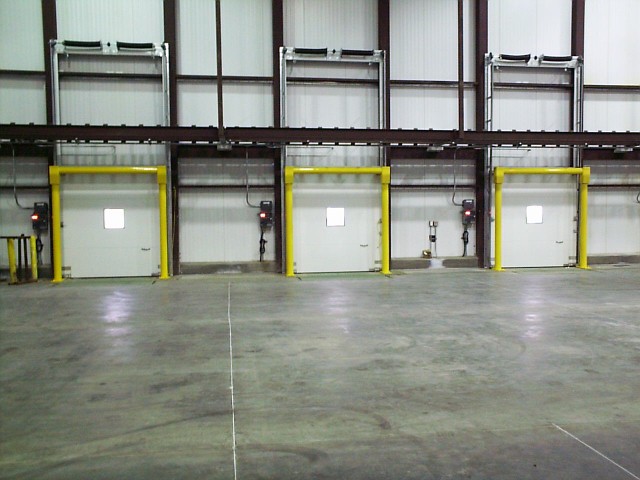 R-Plus Cold Storage Doors - AAA DoorTeks