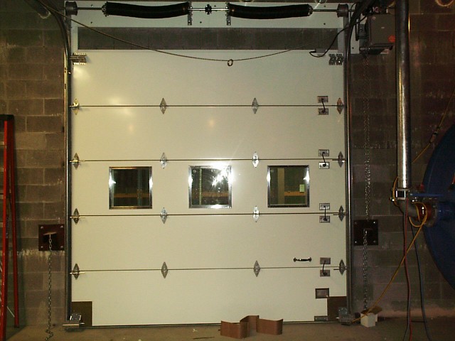 R-Plus Cold Storage Doors - AAA DoorTeks